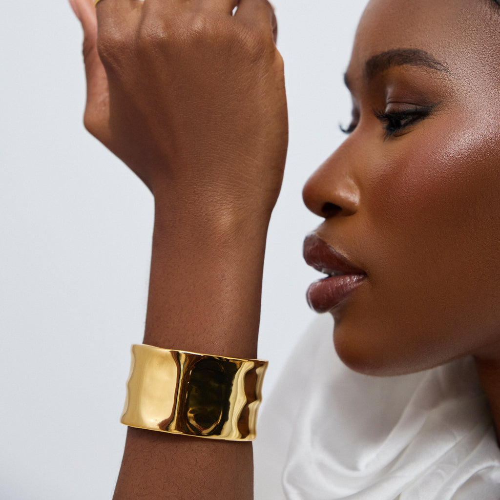 Shako Bangle - 18ct Gold Plated - Brass – Refine Studios